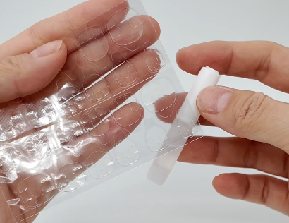 Lim eller Gel Stickers til Press-ons? Hvad skal du vælge? – B-atelier